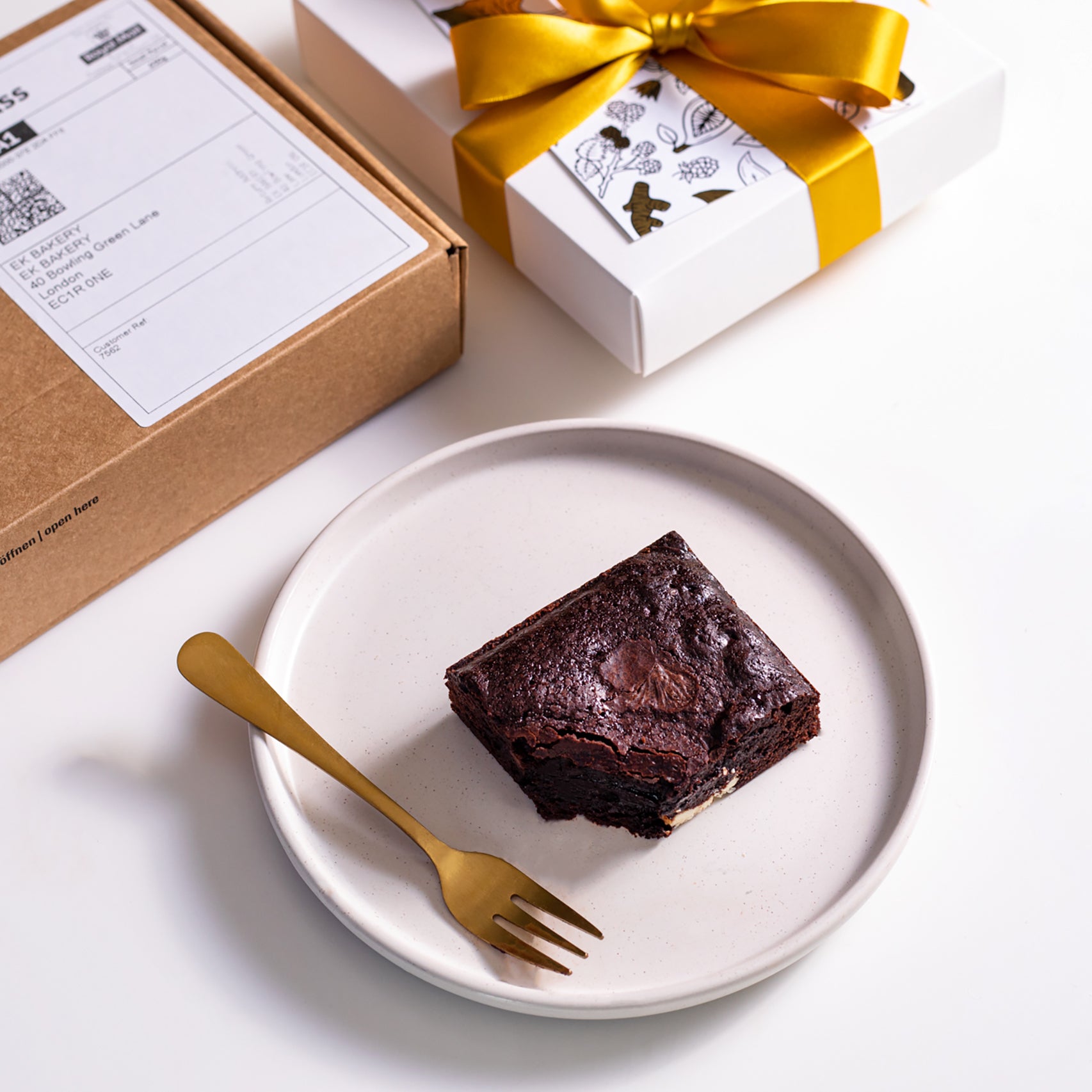 Client & Team Gifting Brownies & Blondies – EK BAKERY